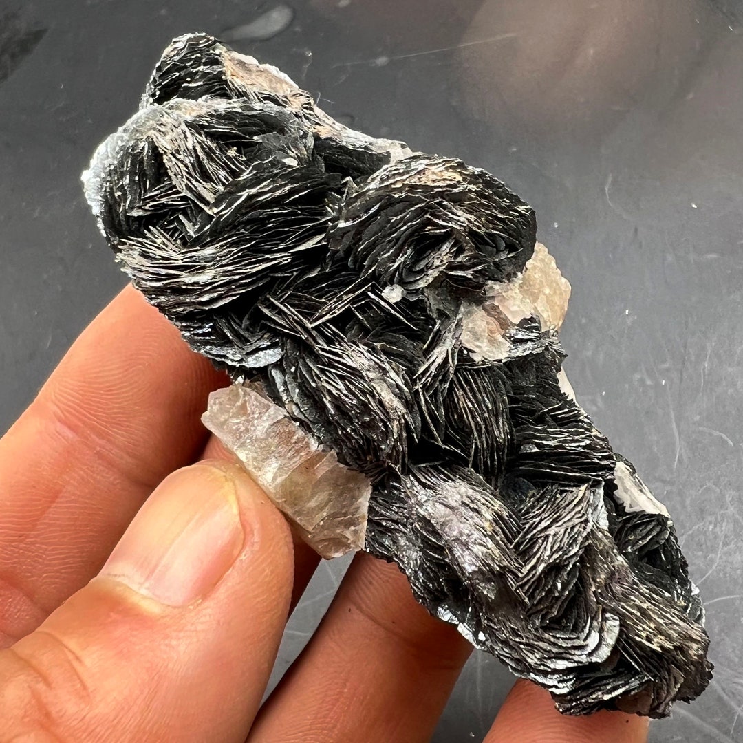 Specularite /natural Specularite Crystal Mineral Specimen #Q944 - Etsy