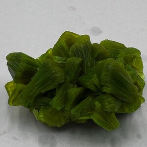 Natural Ladder-like Green Mica Crystal Specimen,china #Q4 - Etsy