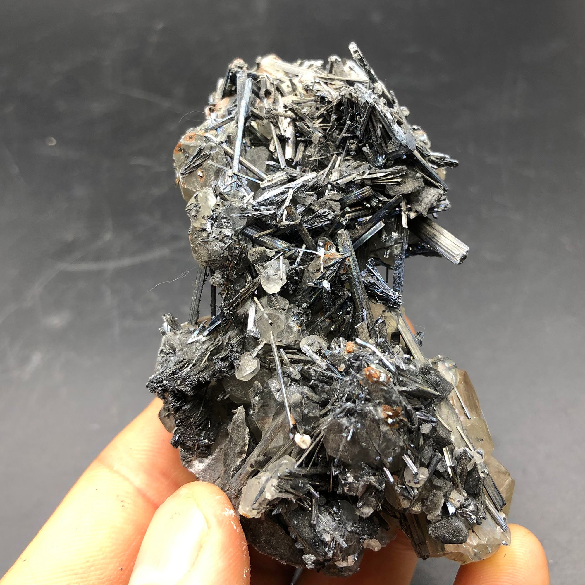 High Quality Natural Stibnite Minerals Shining Bright Color Stibnite ...