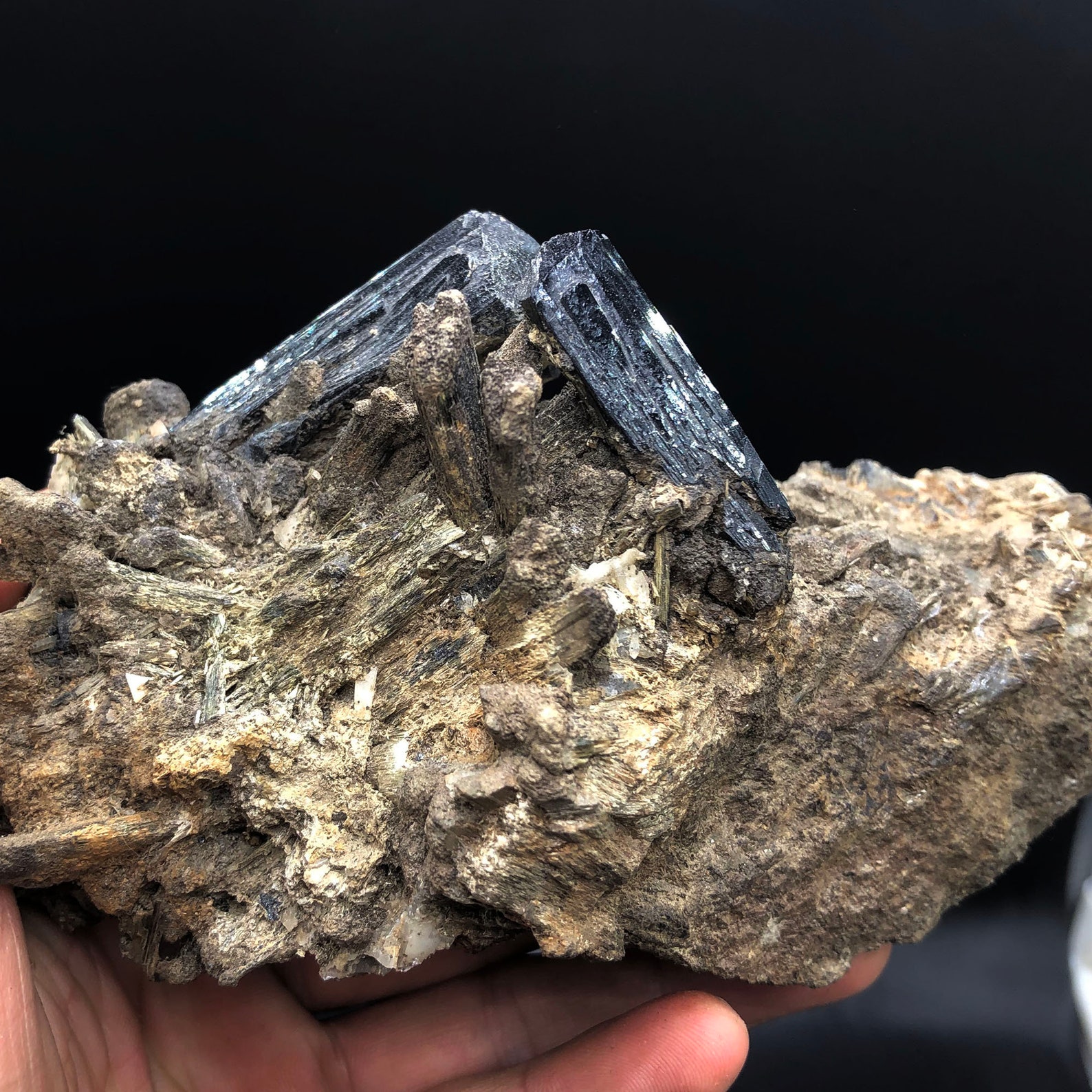 Crystal Natural Columnar Ilvaiteverdelite Cluster Symbiosis - Etsy