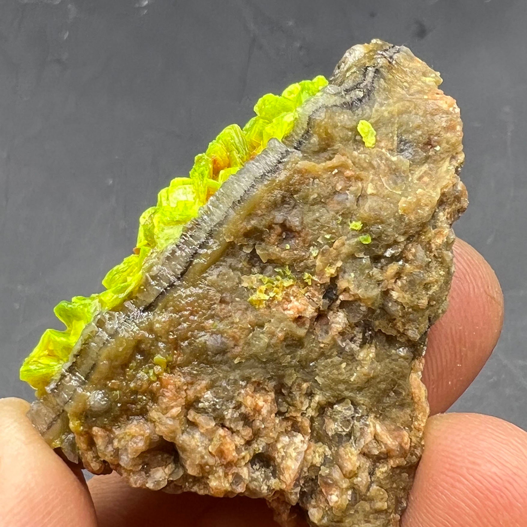 Natural Ladder-like Green Mica Crystal Specimen,china #Q2 - Etsy
