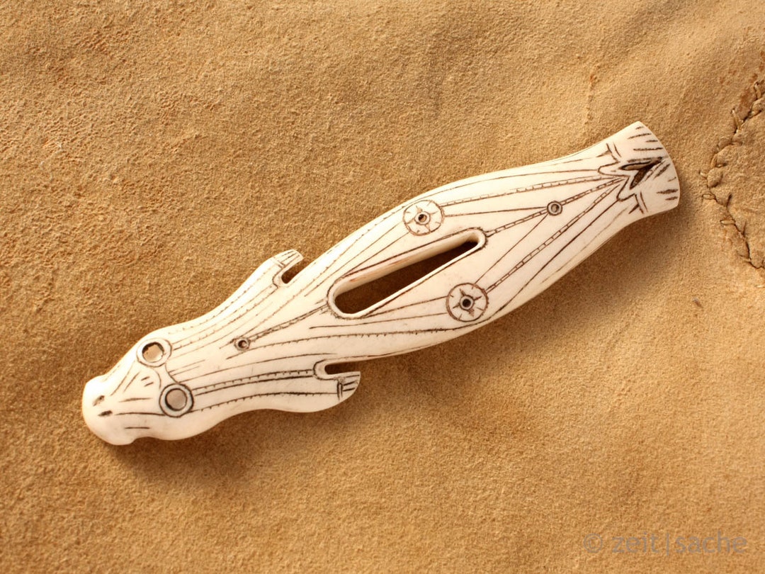 Inuit Pendant Seal Made of Bone Paleo-eskimo Replica Chukchi From Ekven ...