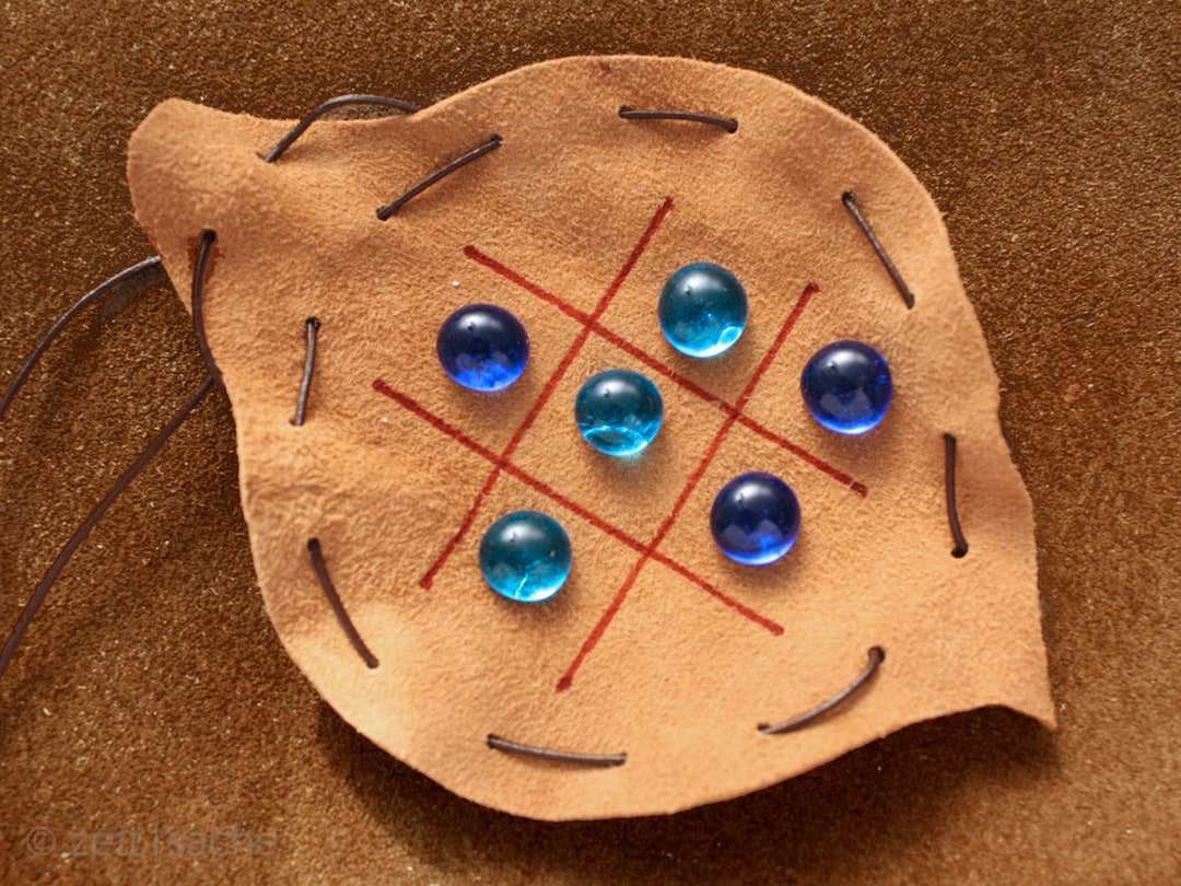 Tic Tac Toe Game Mini in Leather Bag Medieval Children's Game Three ...