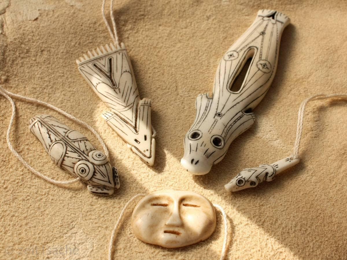 Inuit Pendant Seal of Bone Paleo-eskimo Replica Chukchi From - Etsy