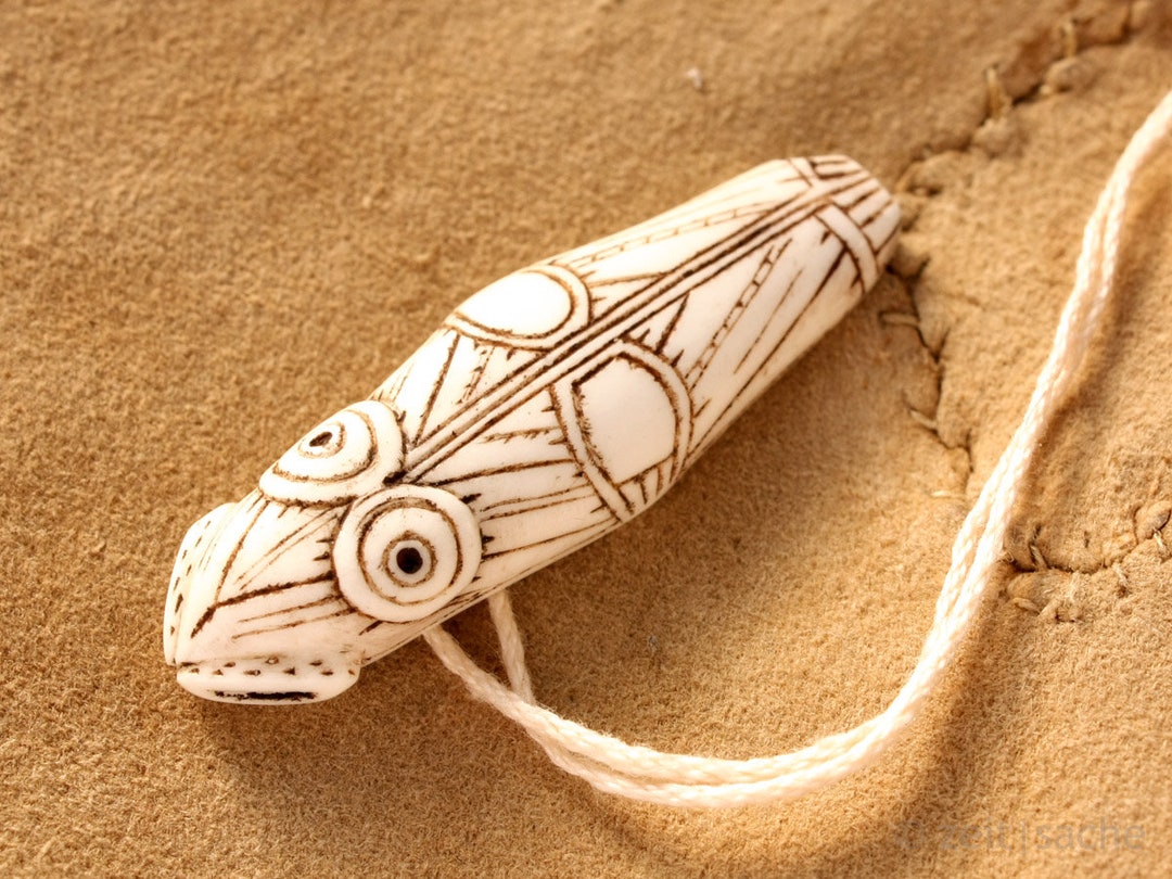 Inuit Pendant Marine Mammal Made of Bone Hand Carved Paleo-eskimo ...