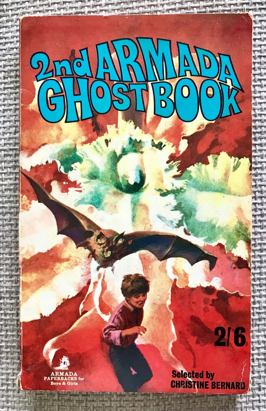 2nd Armada Ghost Book - Selected Ghost Stories for Children by ...