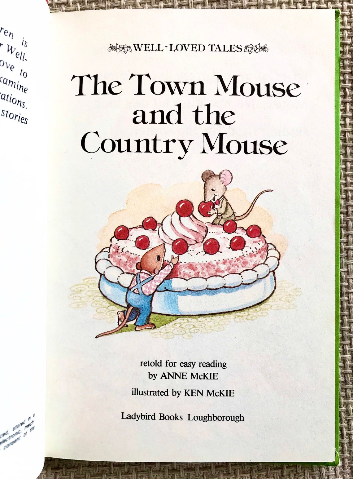 The Town Mouse and the Country Mouse. Vintage Ladybird Book. - Etsy