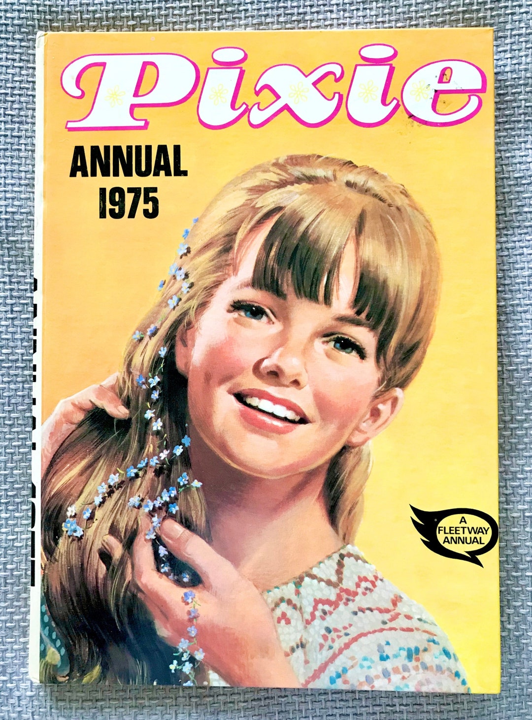 Vintage Pixie Annual 1975. - Etsy