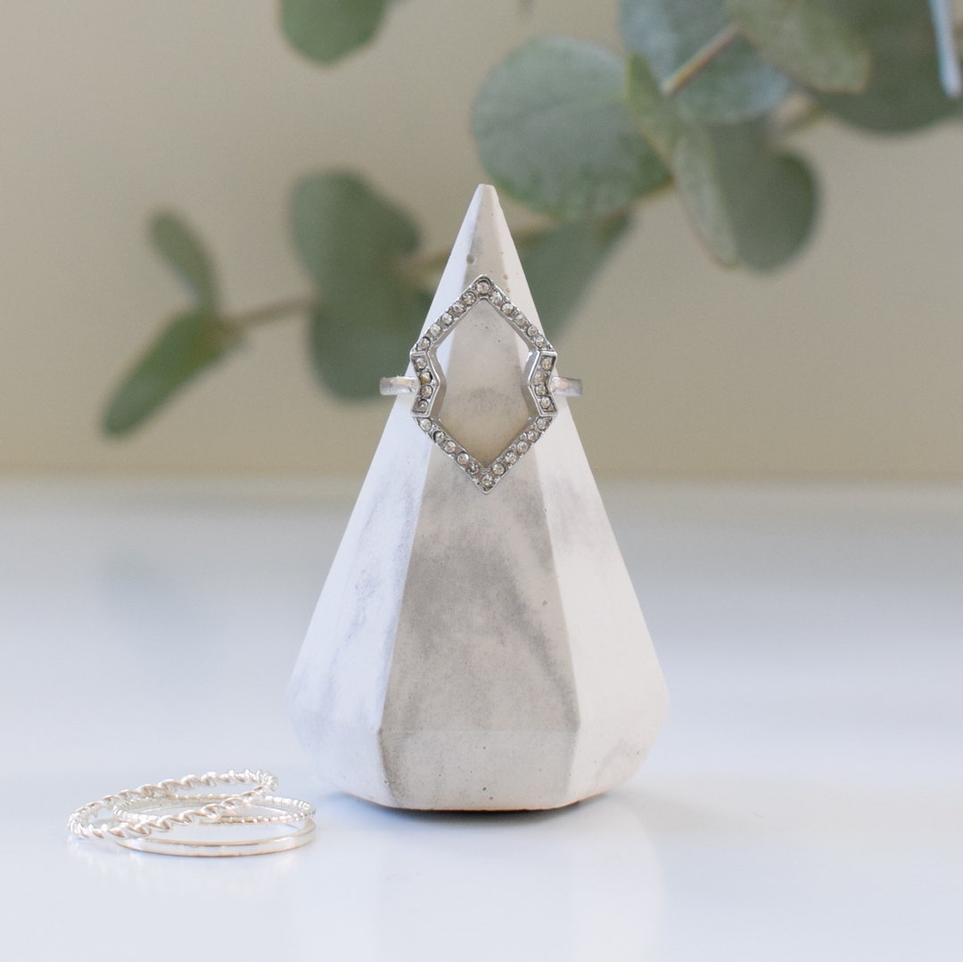 Concrete Diamond Ring Holder - Etsy