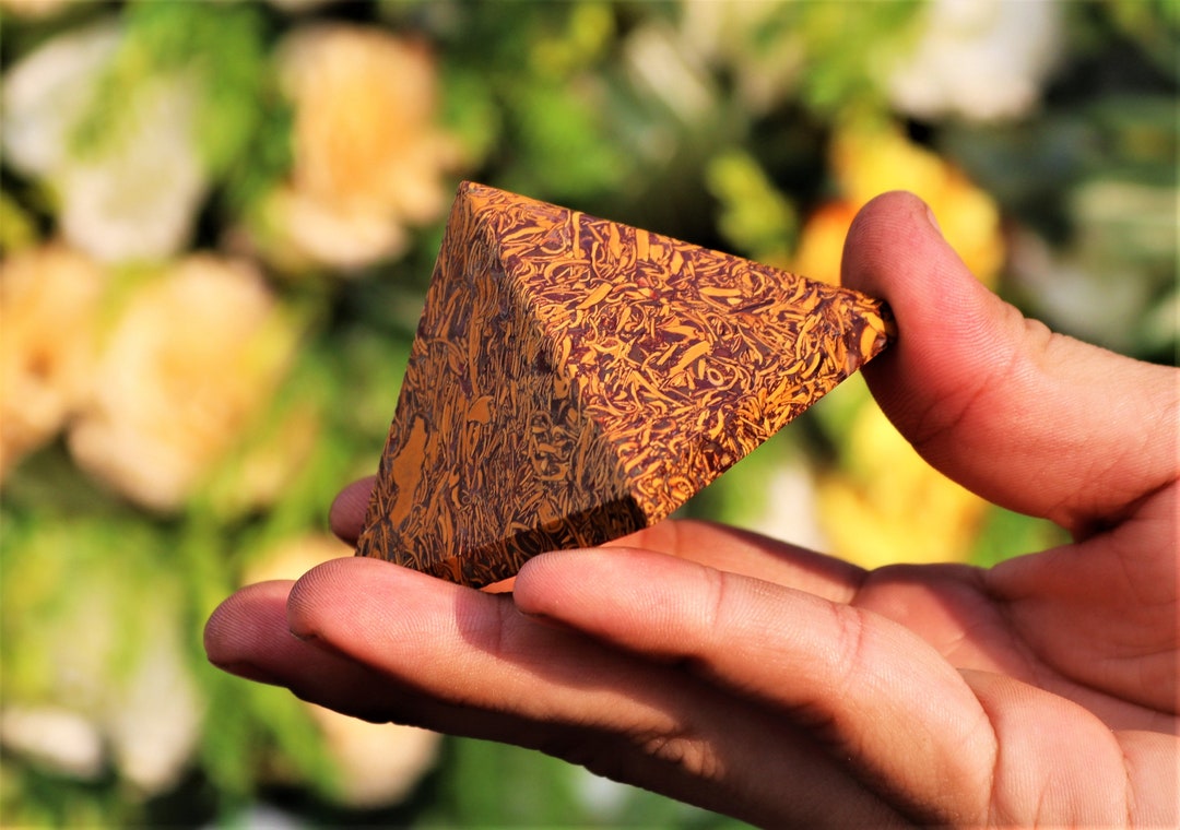 Calligraphy Jasper Mariam Jasper Crystal Spiritual Pyramid 55MM Natural ...