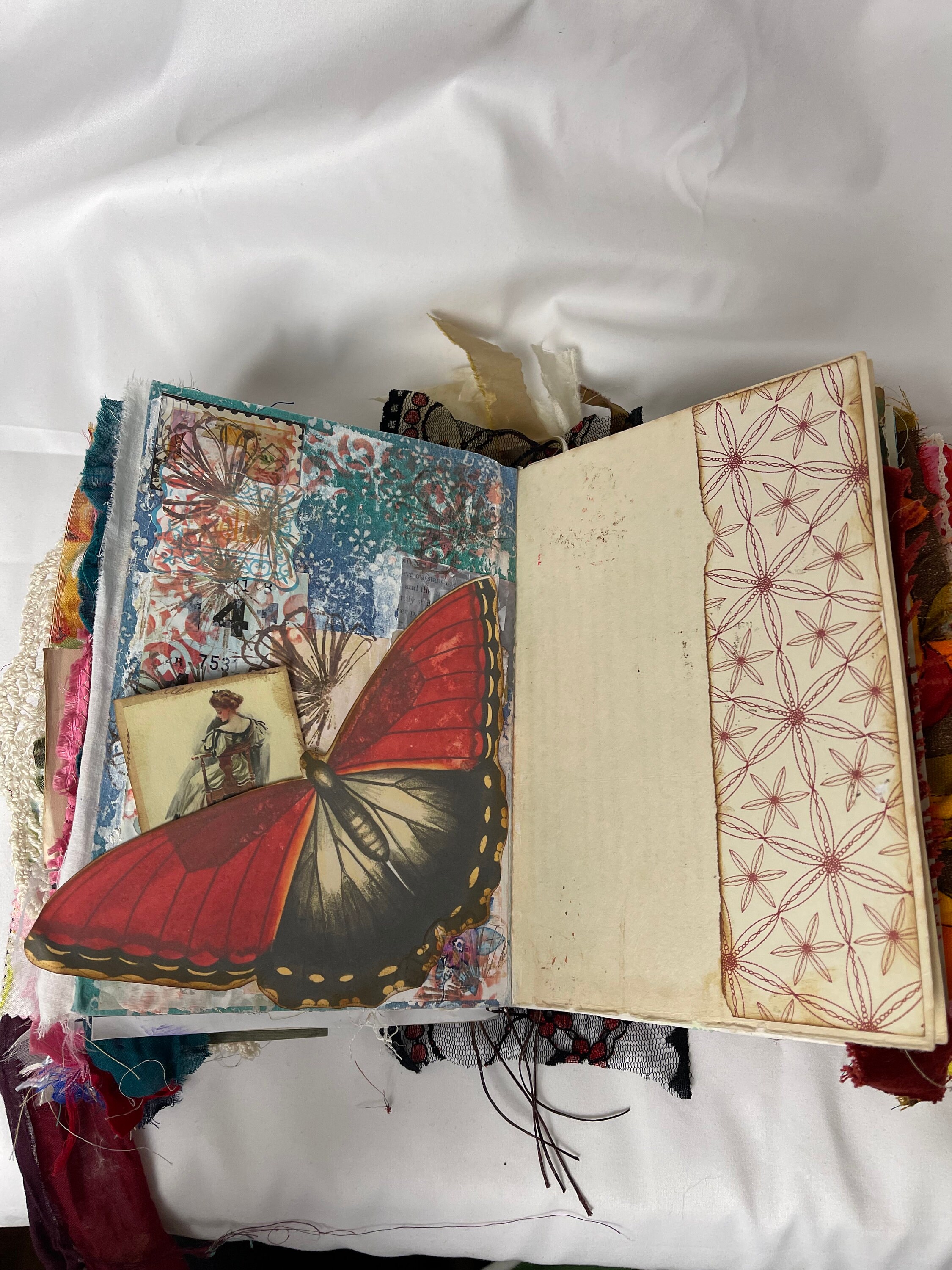 Junk Journal Handmade, Boho Art Book, Mixed Media Art Book, Bohemian ...