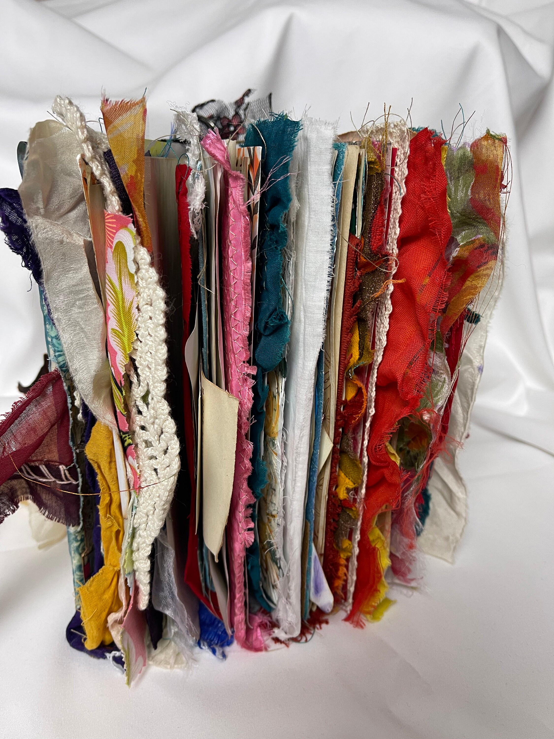 Junk Journal Handmade, Boho Art Book, Mixed Media Art Book, Bohemian ...