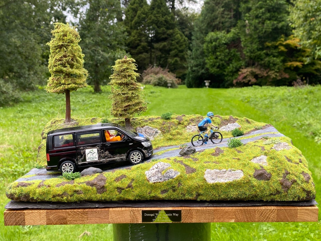 Personalised Large Diorama With Figurine-cycling Gift-tour De - Etsy