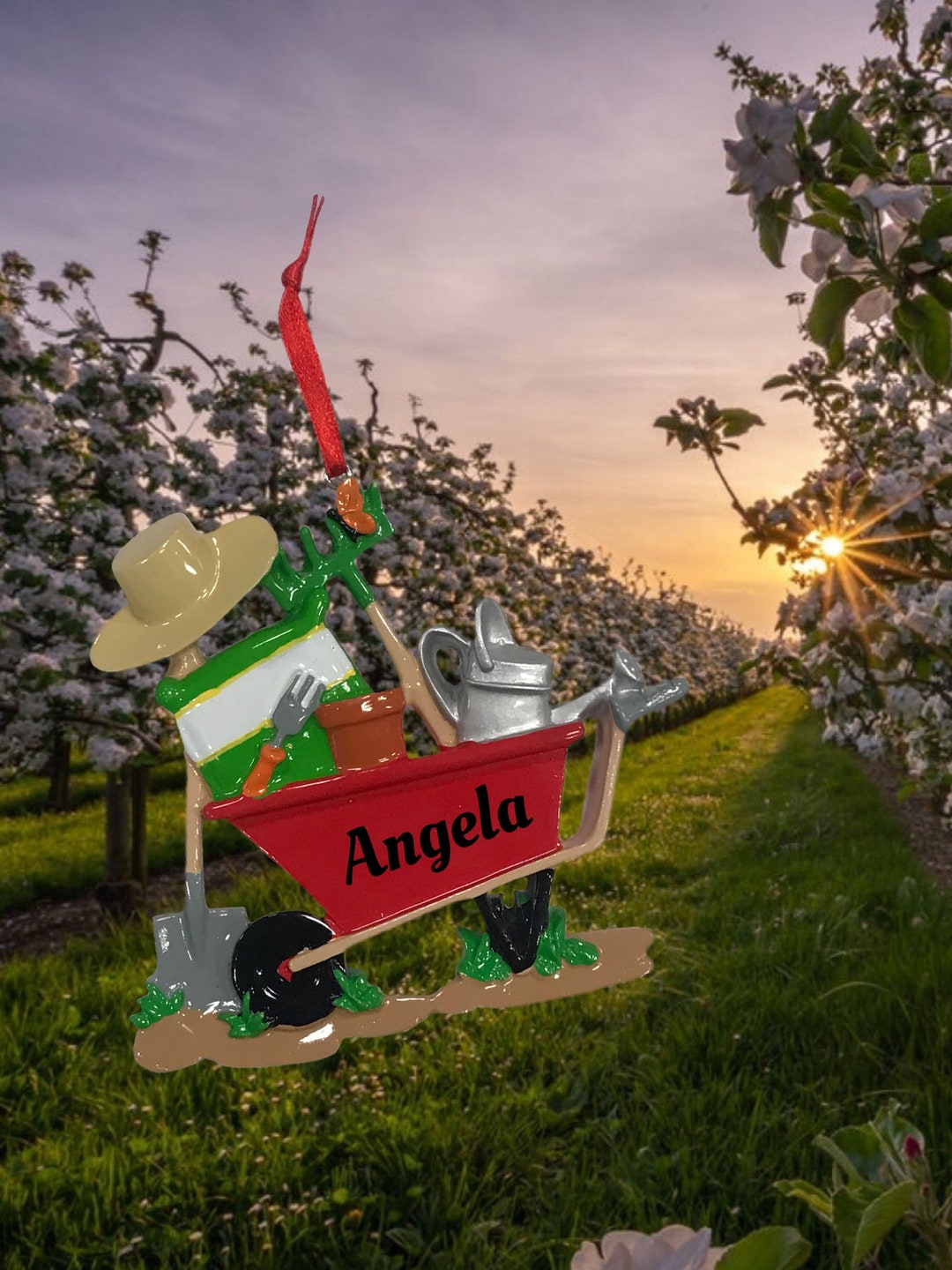 Planters Delight Lawn and Garden Ornament Personalized - Etsy