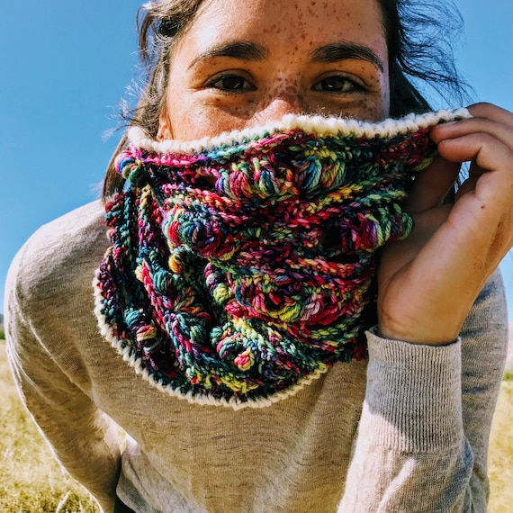 Textured Crochet Cowl Patterns