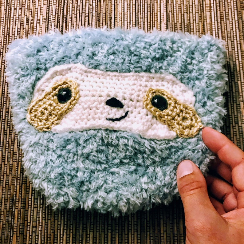 Fuzzy Faux Fur Smiling Sloth Crocheted Chalk Bag Pattern - Etsy