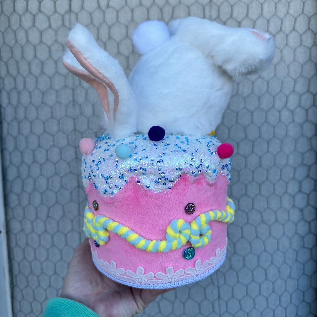 9.5” Styro Bunny Butt on a Cake, Easter Decor, Bunny Wreath Attachment ...