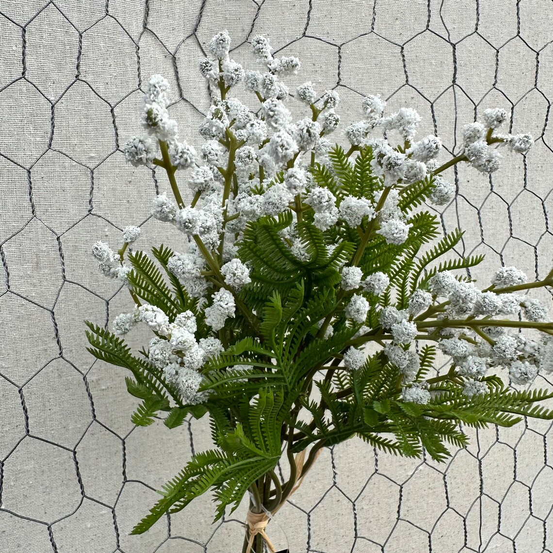 15 Inch White Berry With Foliage Bundle, 6 Stems Bundle of Berries ...