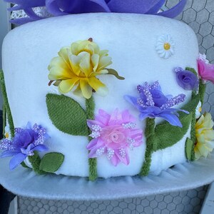 10.25” Styro Floral Bunnies & Bow on a Cake, Easter Decor, Bunny Wreath ...