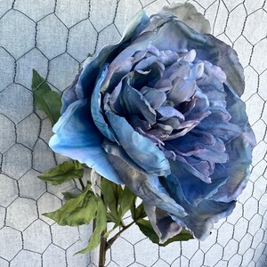 26.5” Vintage Peony in Antique Blue, Light Blue Peony Stem, 4978-AB - Etsy