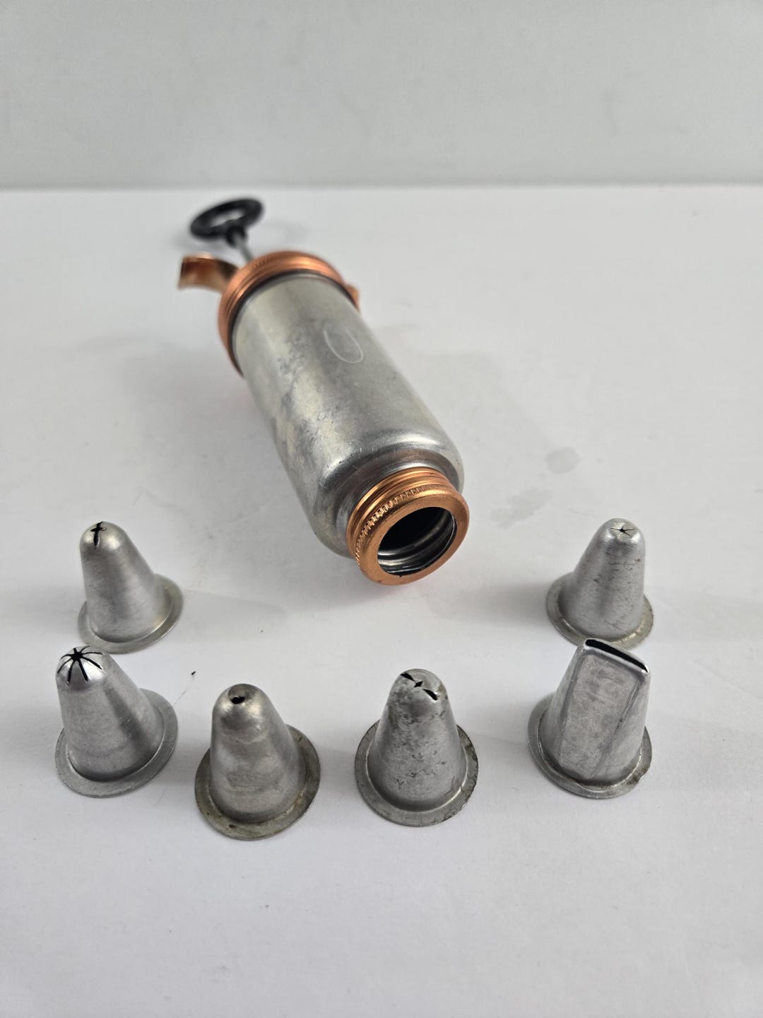 Vintage Mirro Aluminum Icing Tube Cake Cookie Decorator Set W 6 Tips ...