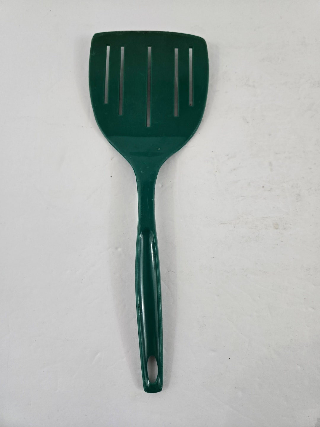 Vintage Foley Wide Spatula Turner Pancake Flipper 5 Slot Green Nylon ...