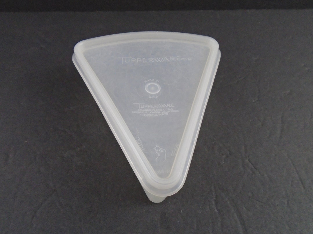 1 Tupperware 269 Slice Pie Keeper to Go Triangle Wedge Sheer Lid 268 ...