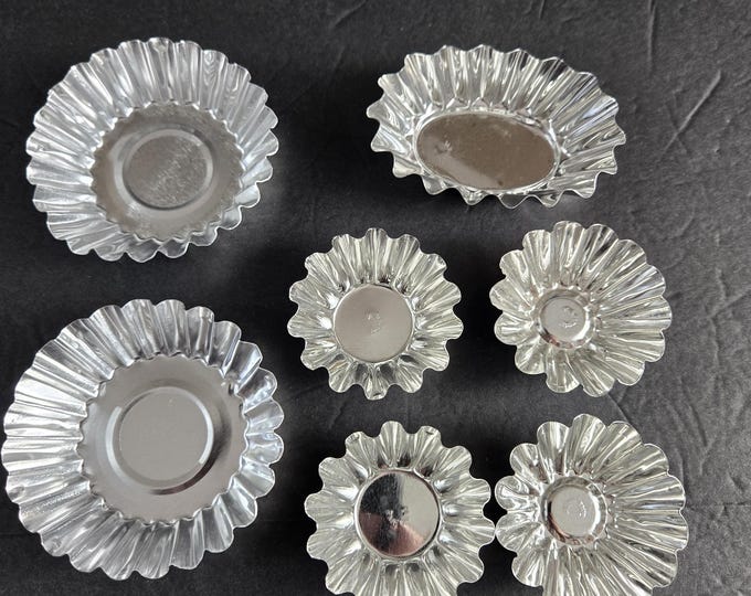 7 Mini Tart Candy Pastry Tin Molds Biscuit Fluted Metal Vintage Lot - Etsy