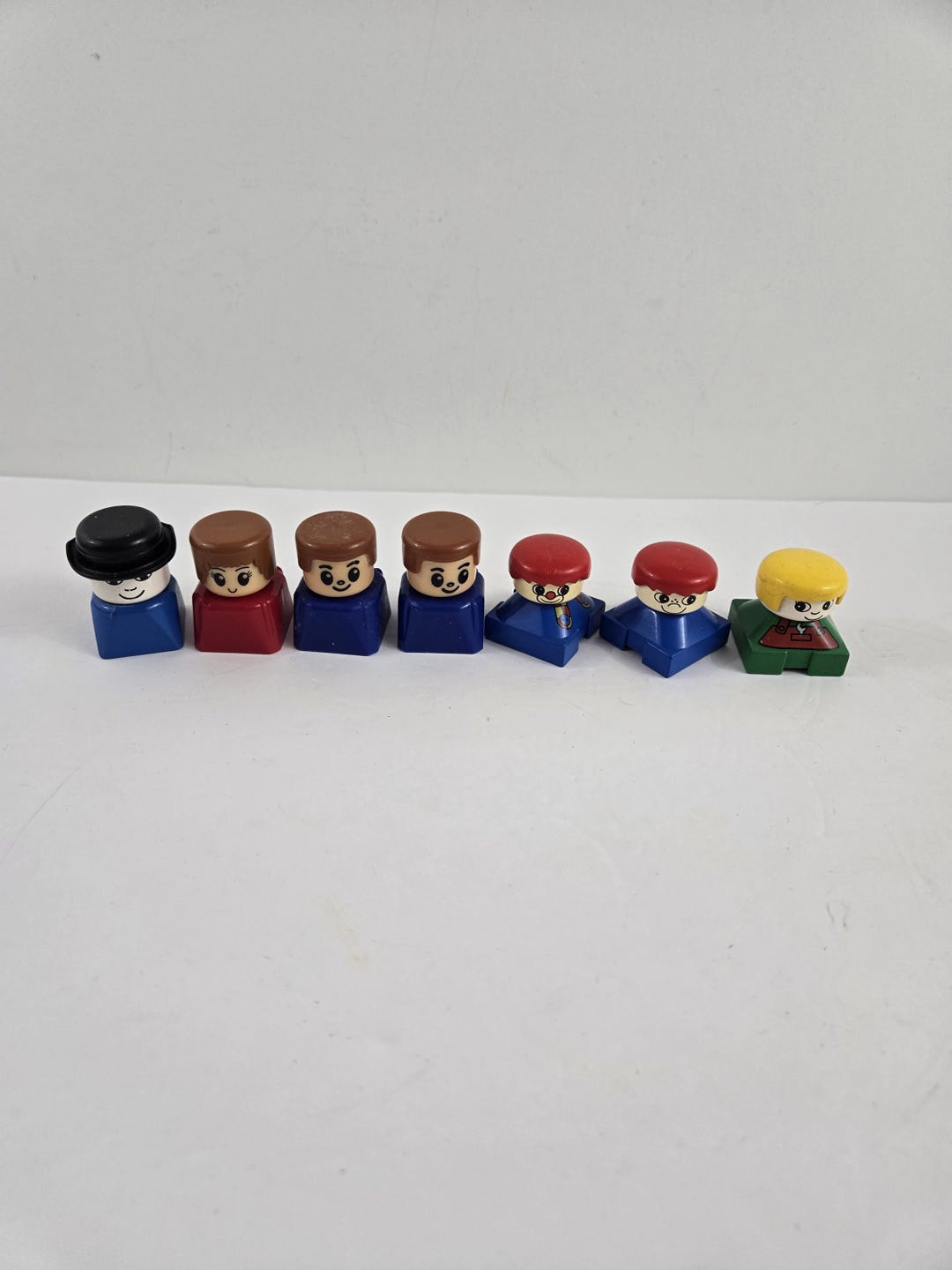 7 Vintage Lego Duplo FIGURES Older Style Bust Square People Character ...