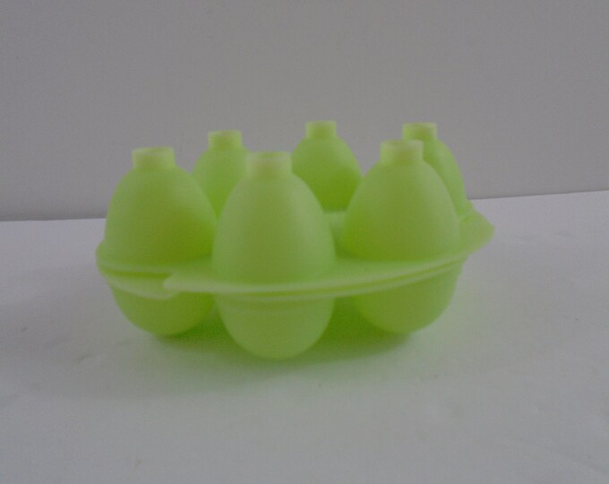 1 Jello Jiggler Easter Egg Mold Recipe 3D Shots Makes 6 Smooth Hinged ...