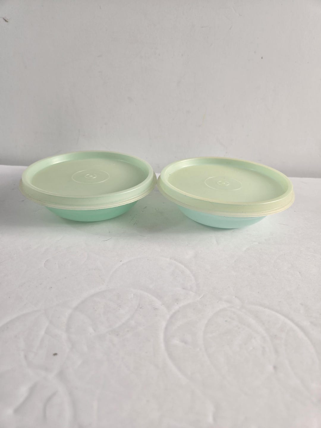 2 Vintage Tupperware 154 Bowls With Lids 215 Pastel Berry Dessert Snack ...