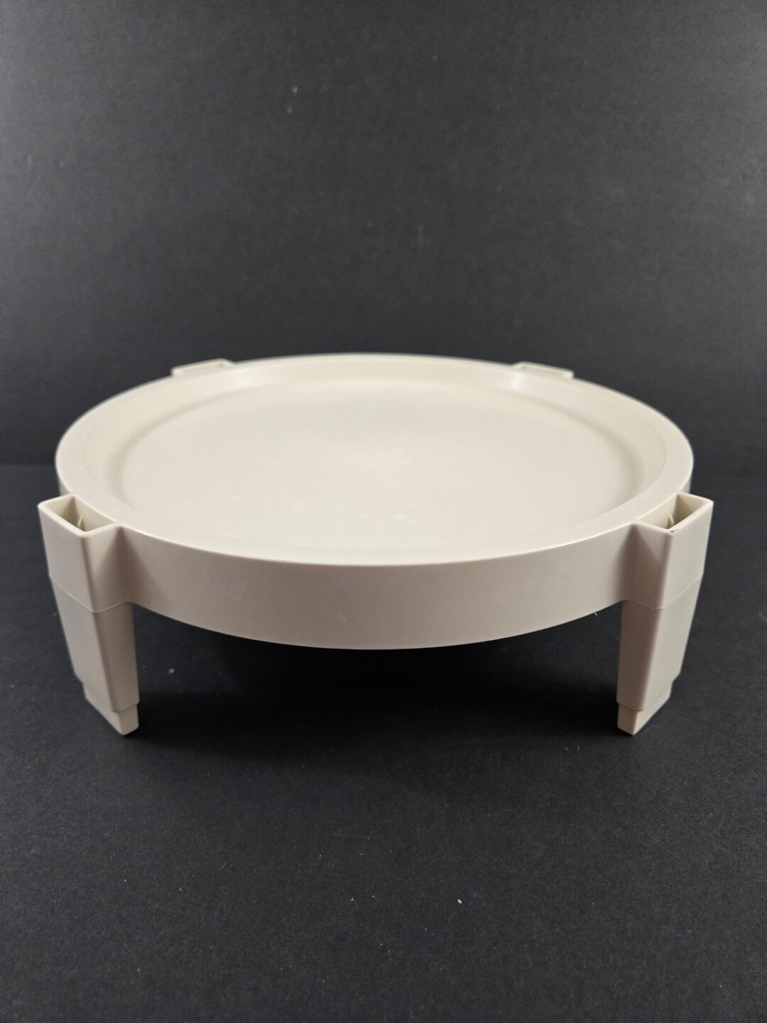 1 Vintage Tupperware Divide A Rack Pie 1866 Stacker 10" Carrier Almond ...