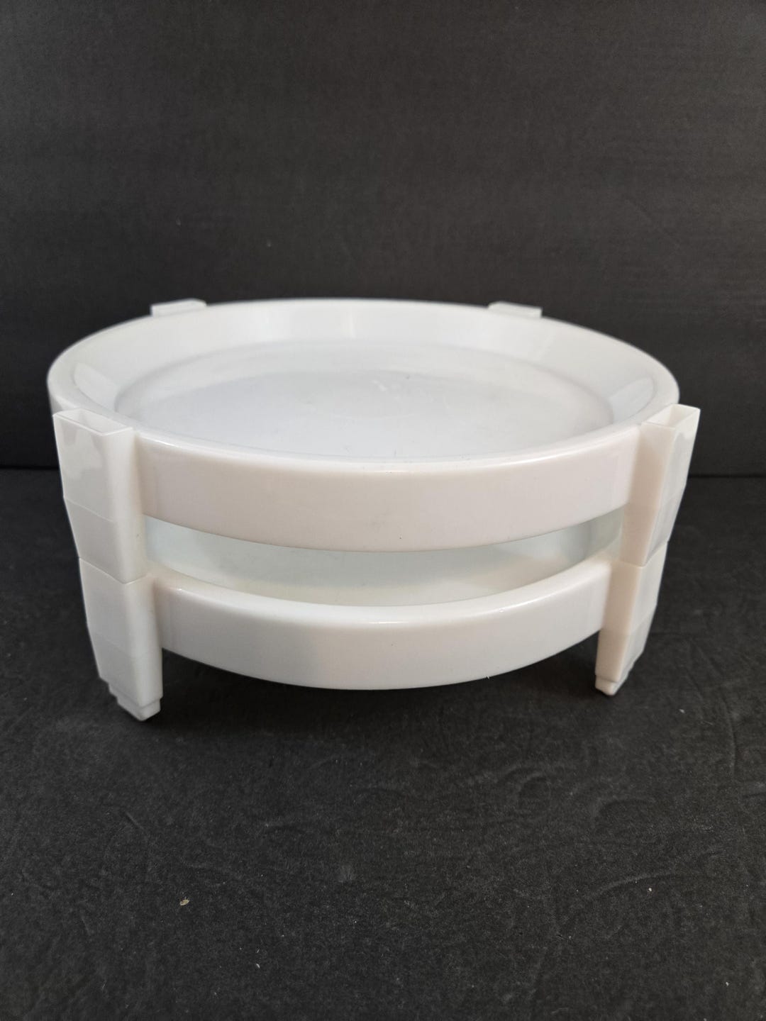 2 Vintage Tupperware Divide A Rack Pie 511 Stackers 10 Carriers White ...