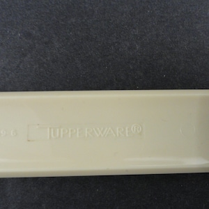 Vintage Tupperware Beige Serrated Edge Cake Pie Slicer Cutter Knife ...