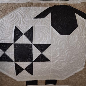 Wooly Sheep Quilt Size 63x63, Customized Quilting, Quilt Pattern and Fabrics Coriander Quilts - Etsy
