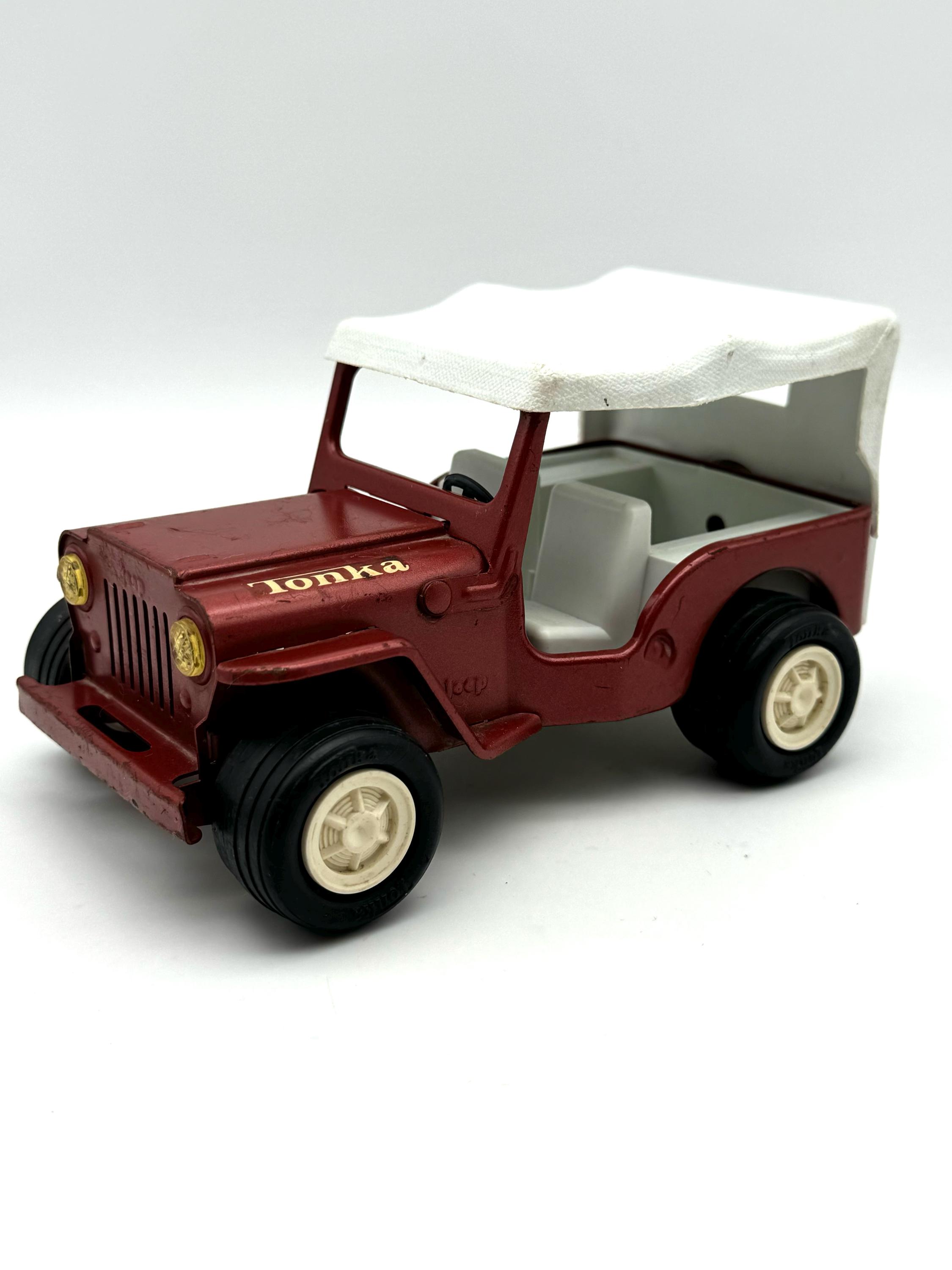 Tonka Jeep, Vintage Red Jeep, Canopy Top, Pressed Steel Tonka Jeep, Vintage Red Jeep, Canopy Top, Pressed Steel