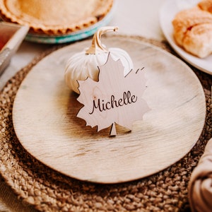 Dinner Leaf Place Card, Leaf Place Dish Card, Personalized Gift ...