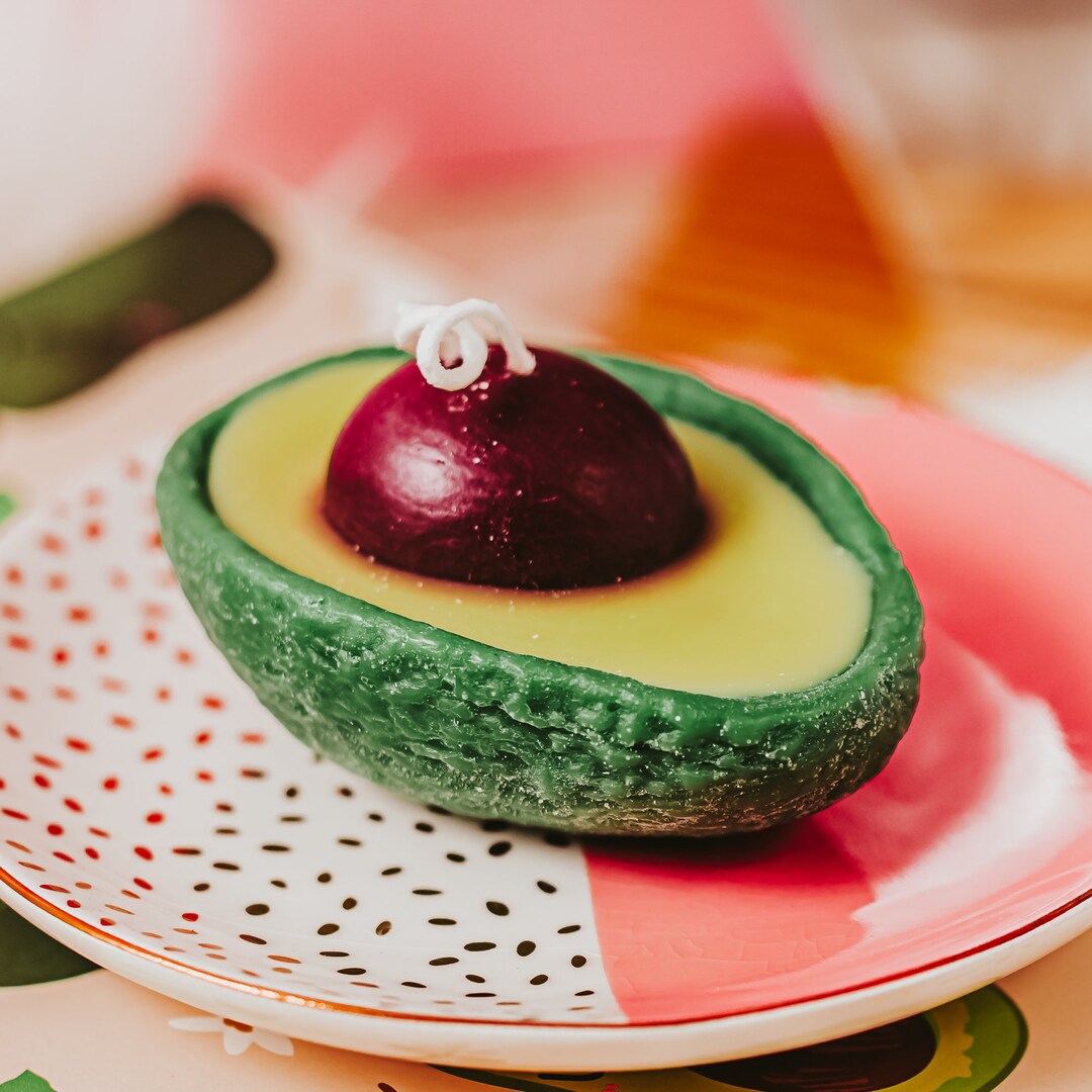 Avocado Candle, Avocado Gift, Unique Candles, Best Friend Gifts, Cool ...