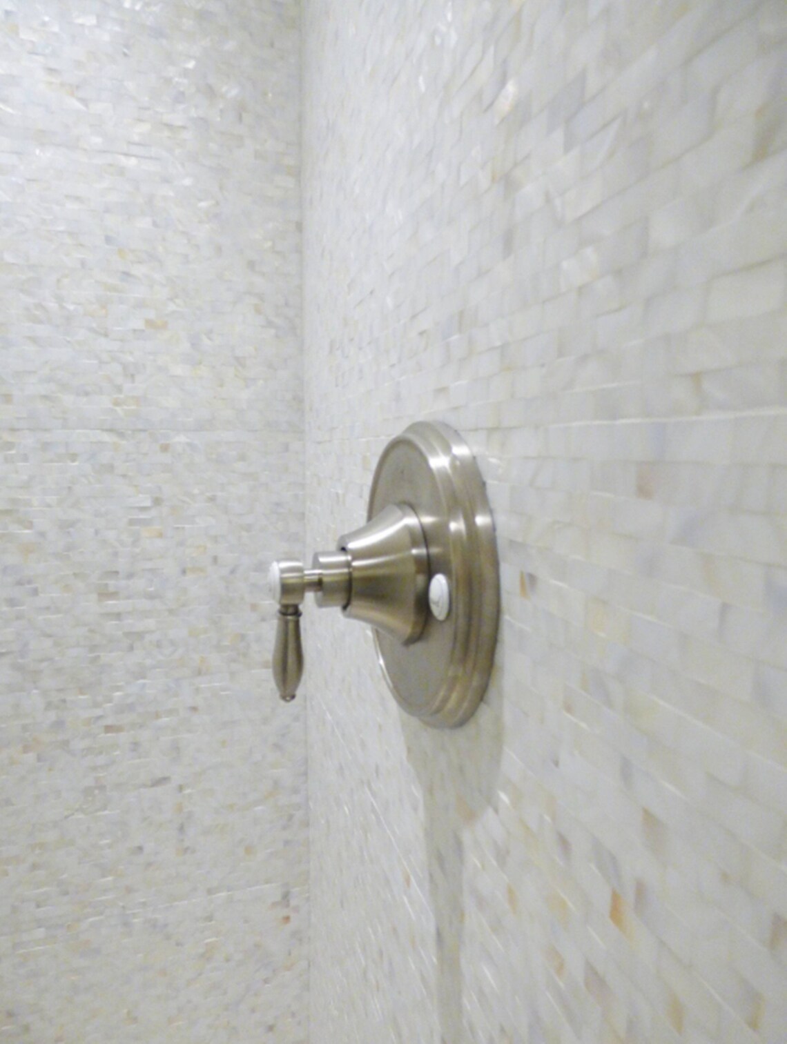 Handmade Serene Groutless Brick Mother of Pearl Mosaic Tile | Etsy