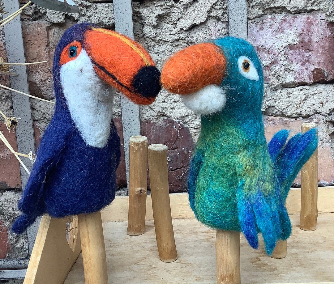 1 Felt Finger Puppet PARROT TOUCAN Felted Hand Puppet - Etsy