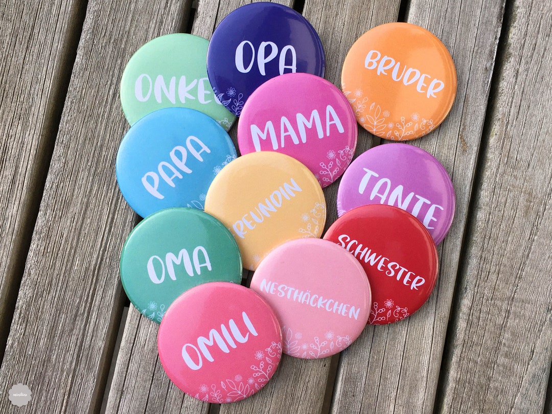 Buttons With Names as Table Cards at the Wedding or Children's Birthday ...