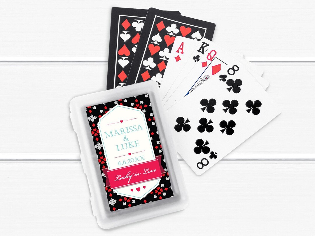 Wedding Favors, 12 Pcs Lucky in Love Personalized Playing Cards Favors ...