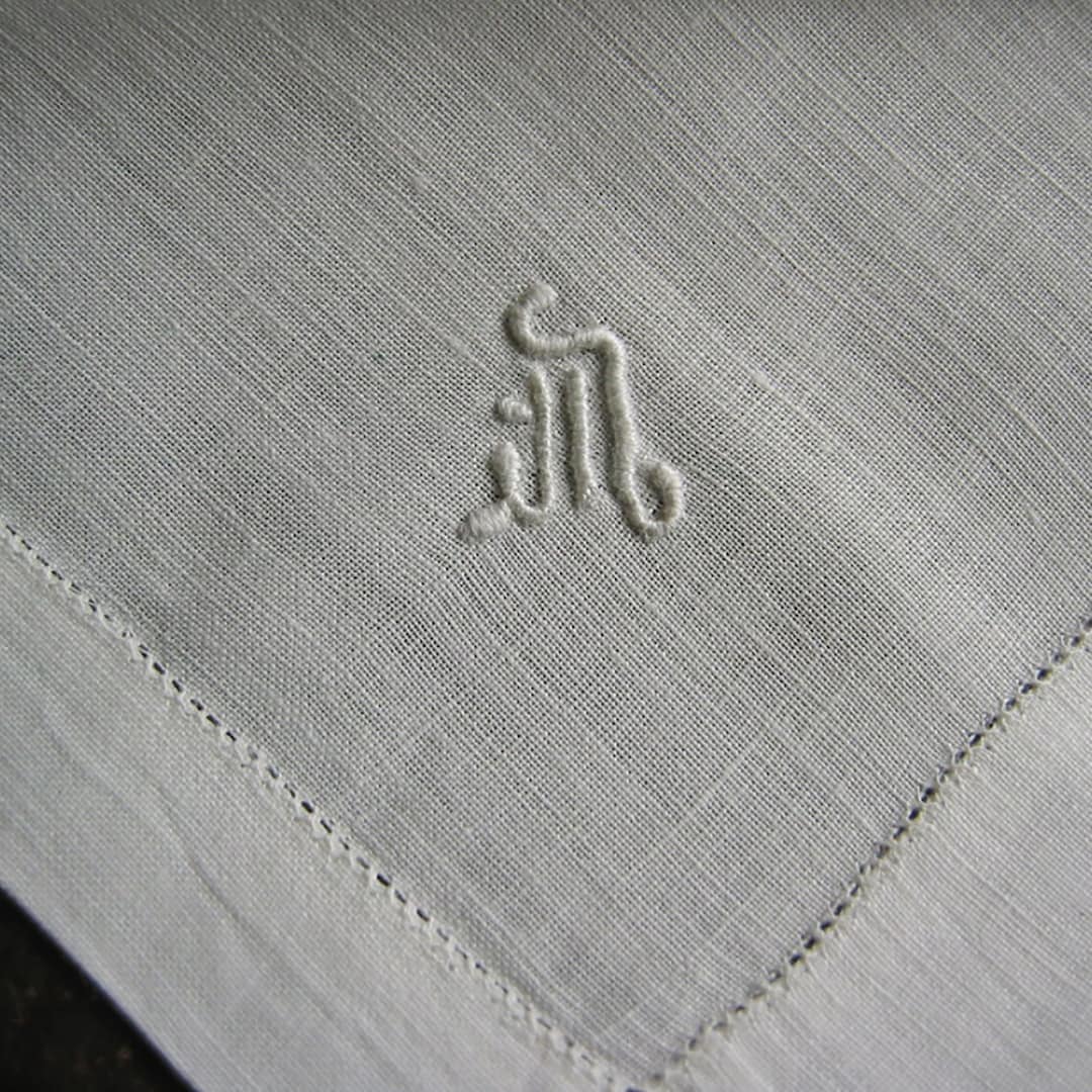 Vintage 4 Antique Linen Napkins Tea Napkins Doilies With an Art Nouveau ...