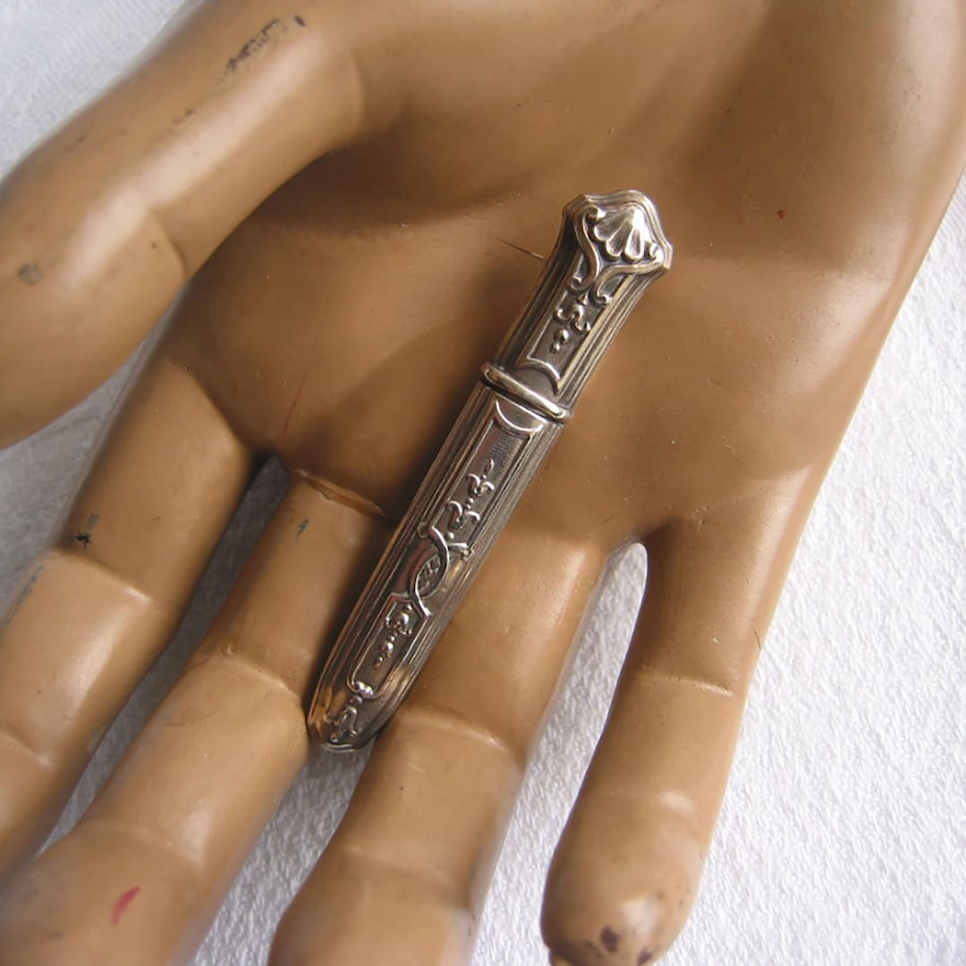 Vintage Antique Silver Needle Case Sewing Accessories Needle Case With ...