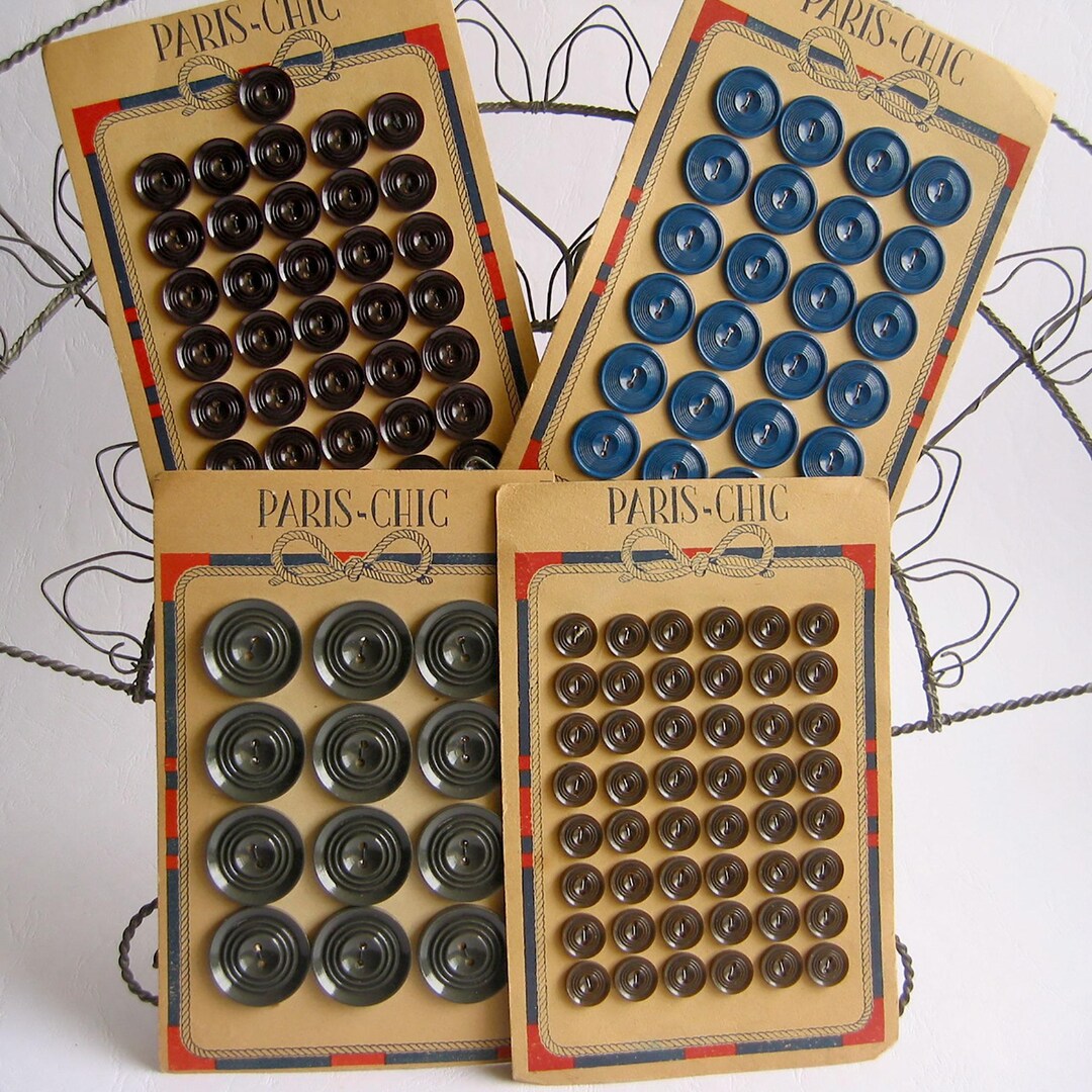 Vintage Antique French 2 Hole Buttons on the Original Lid "paris Chic ...