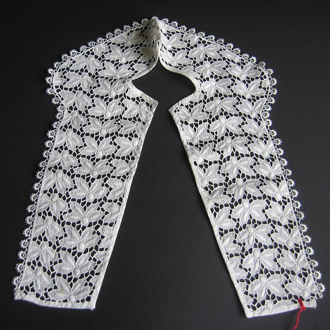 Vintage Antique French Lace Lace Collar Insert for the Costume Floral ...