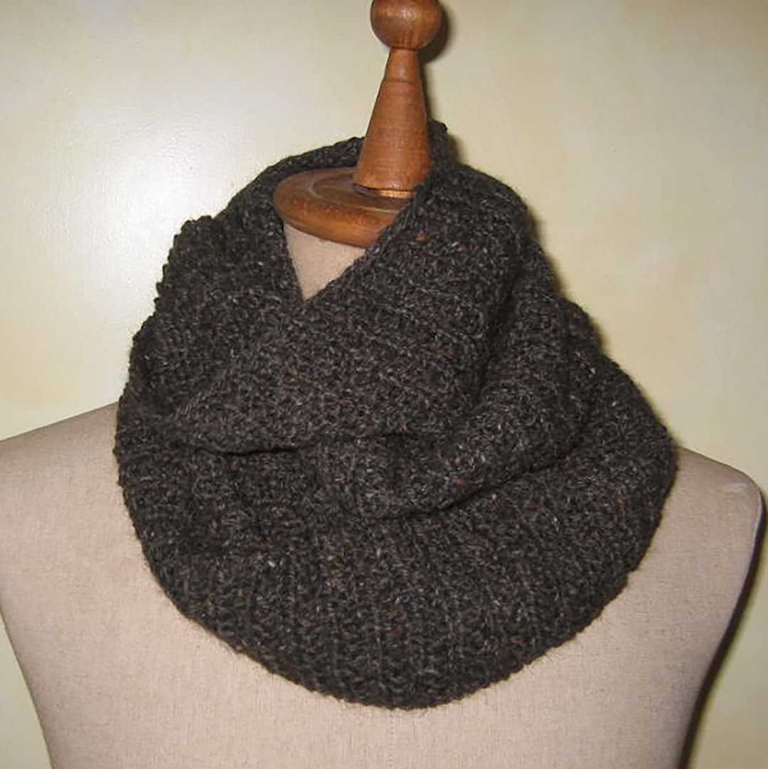 Handmade Knitted Men's Double Loop Scarf Round Scarf Neck Warmer Made ...