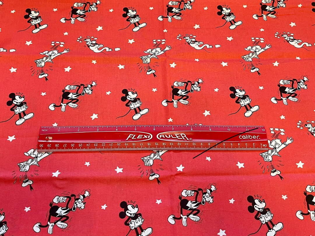 Disney Characters 18x21 Fat Quarters, 100% Cotton Fabric - Etsy