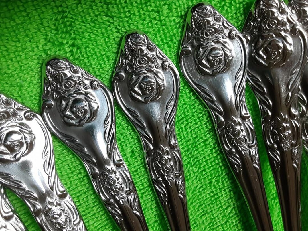 54 Piece Service for 8 Vintage Lifetime Cutlery Stainless Flatware Set ...