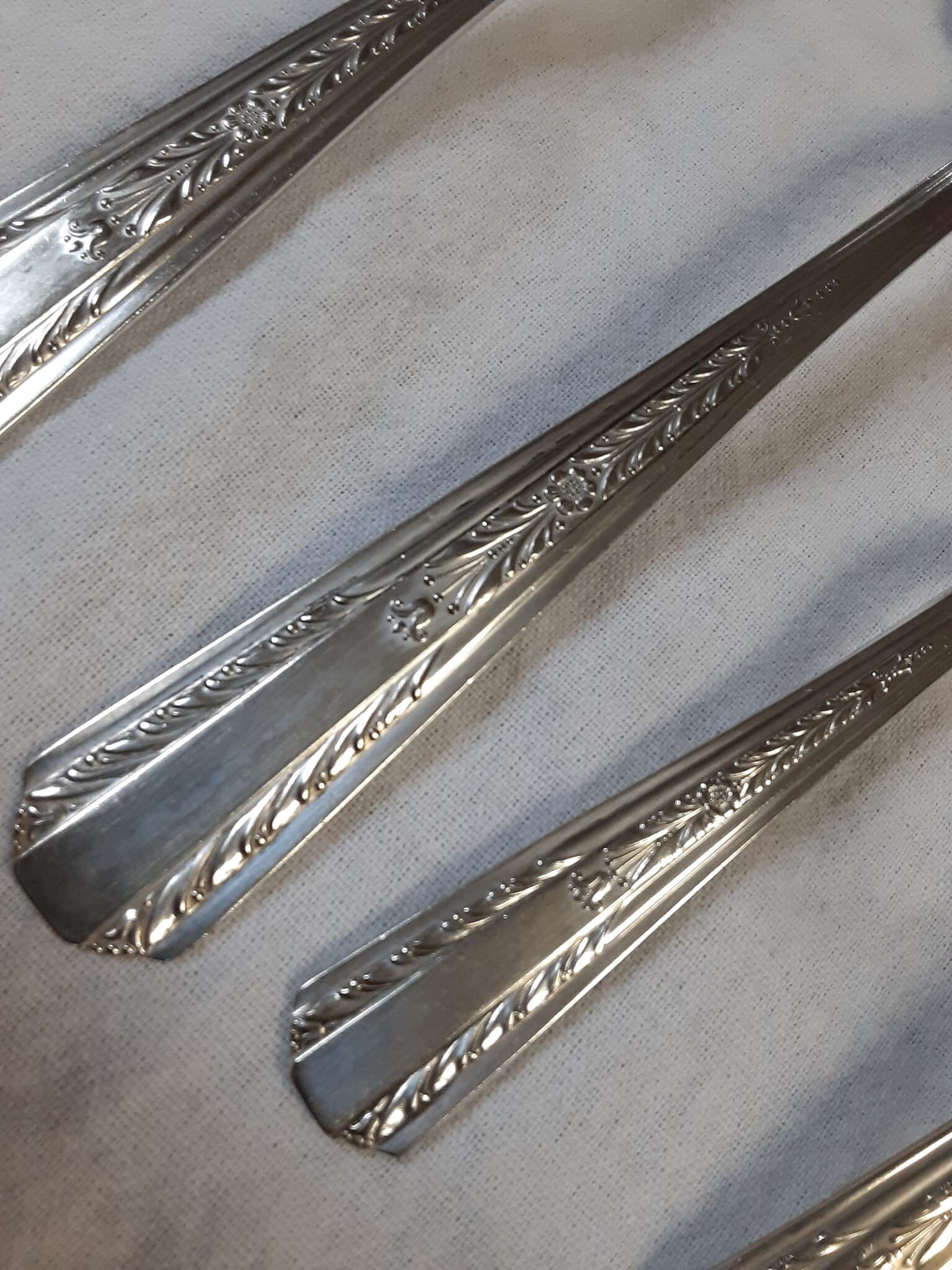 95 Piece Service for 8 International Silver Hollywood Silverplate ...